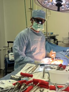 Henry Aryan: Pioneer in Neurosurgical Spine Solutions